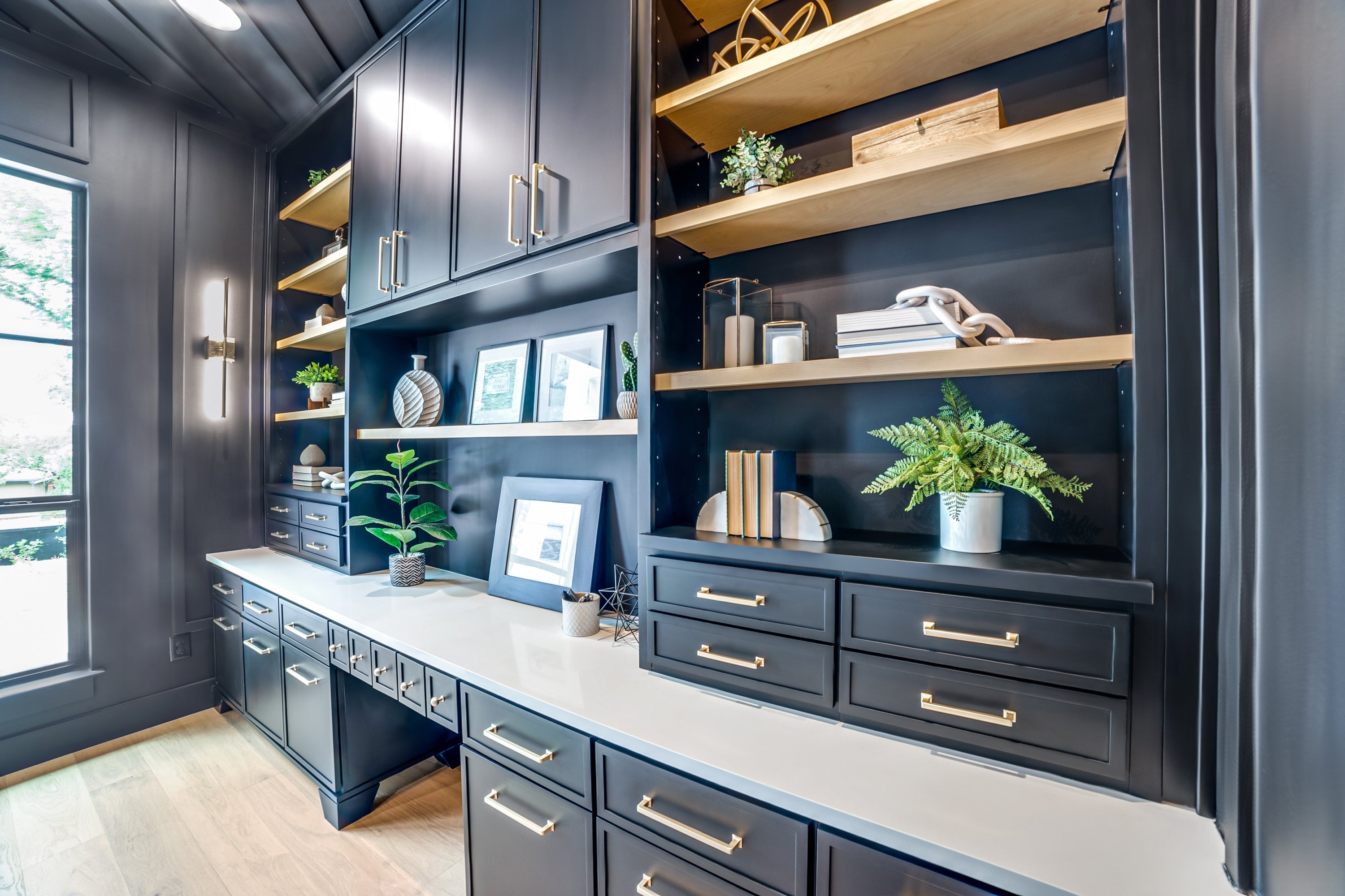 Midnight Black Cabinets | Shaker & Slim Frame – Lanae